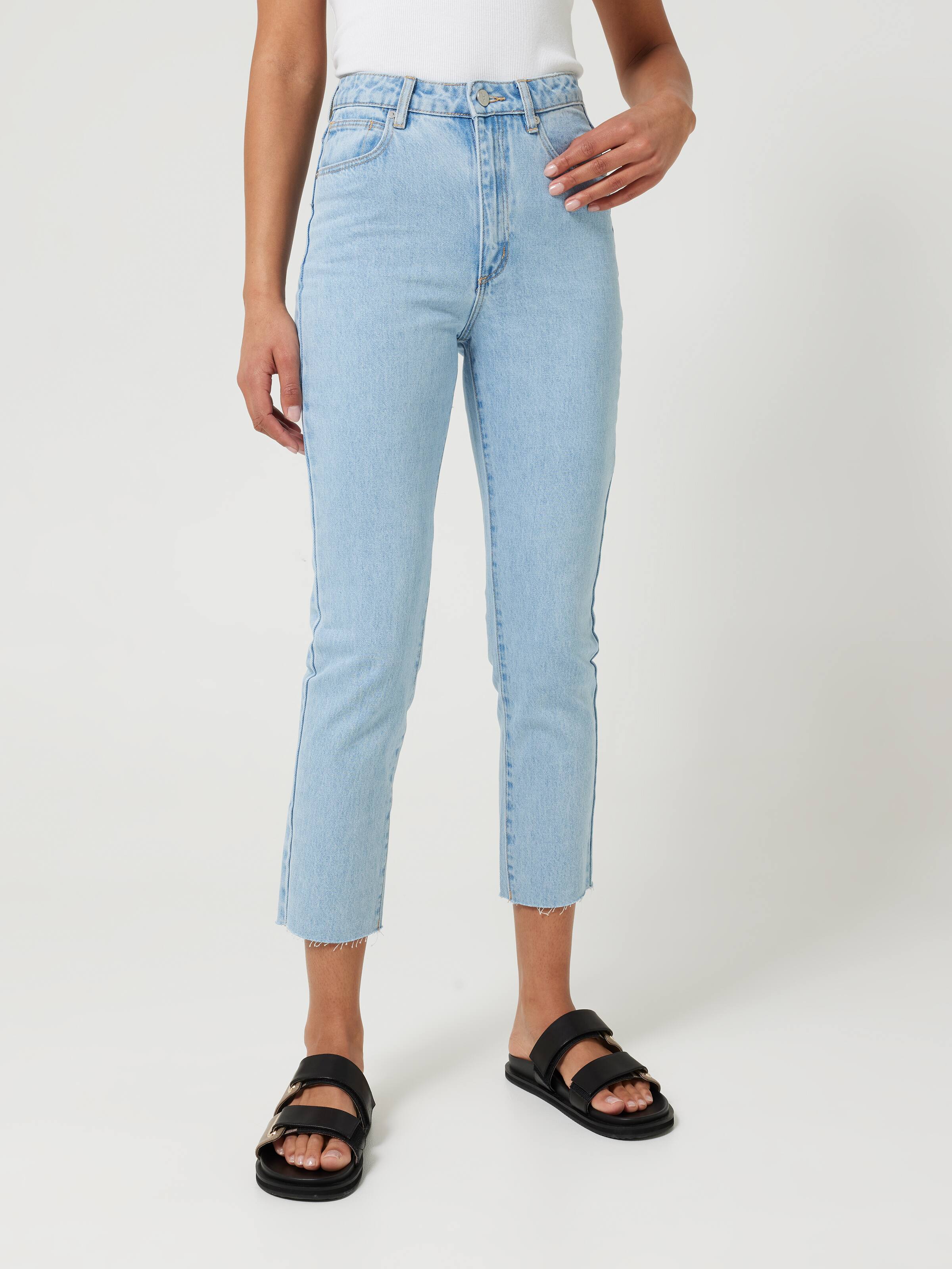 94 High Rise Slim Jean In Walk Away - Just Jeans Online
