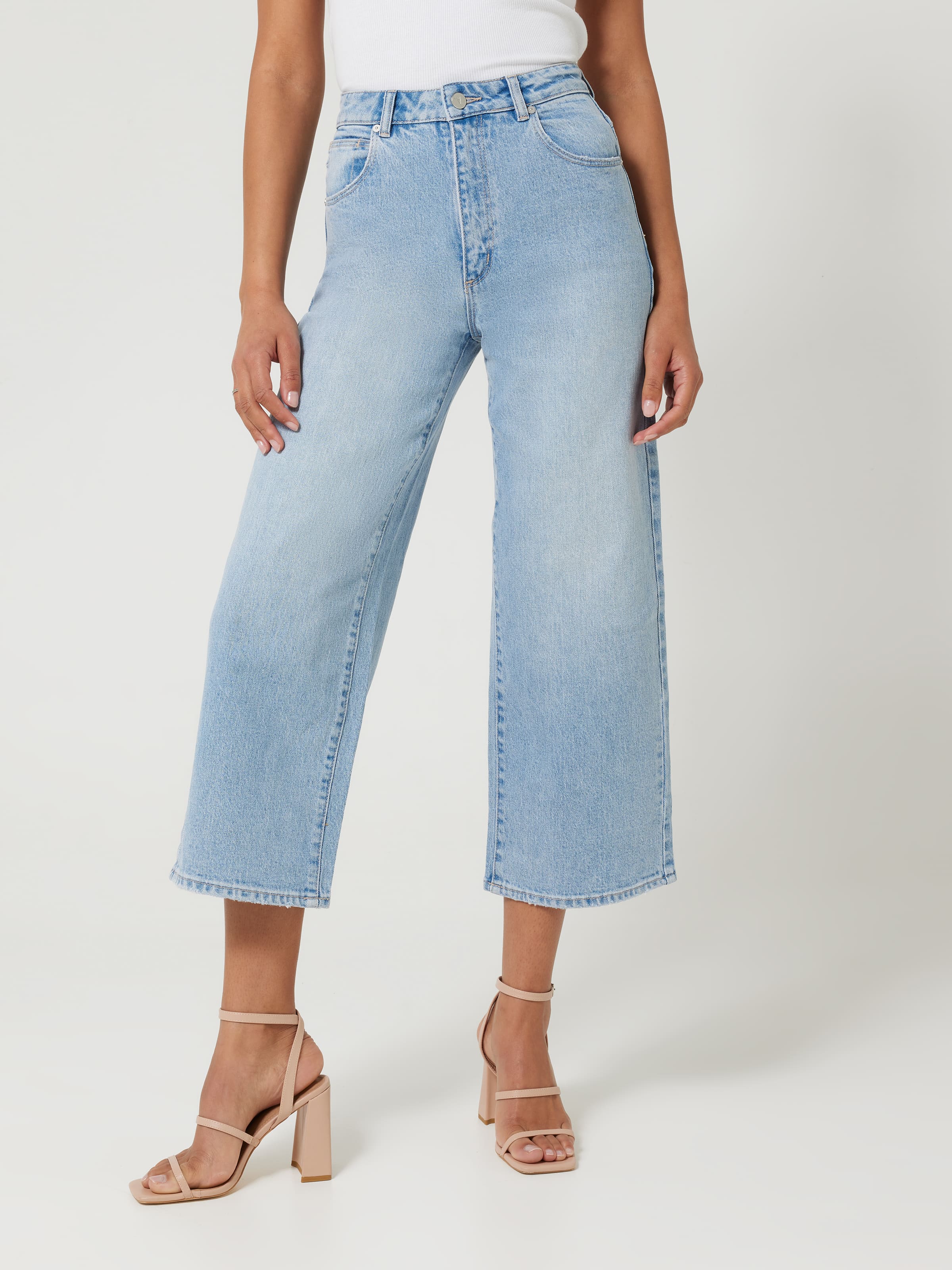 A Street Aline Crop Jean In Jeanie - Just Jeans Online