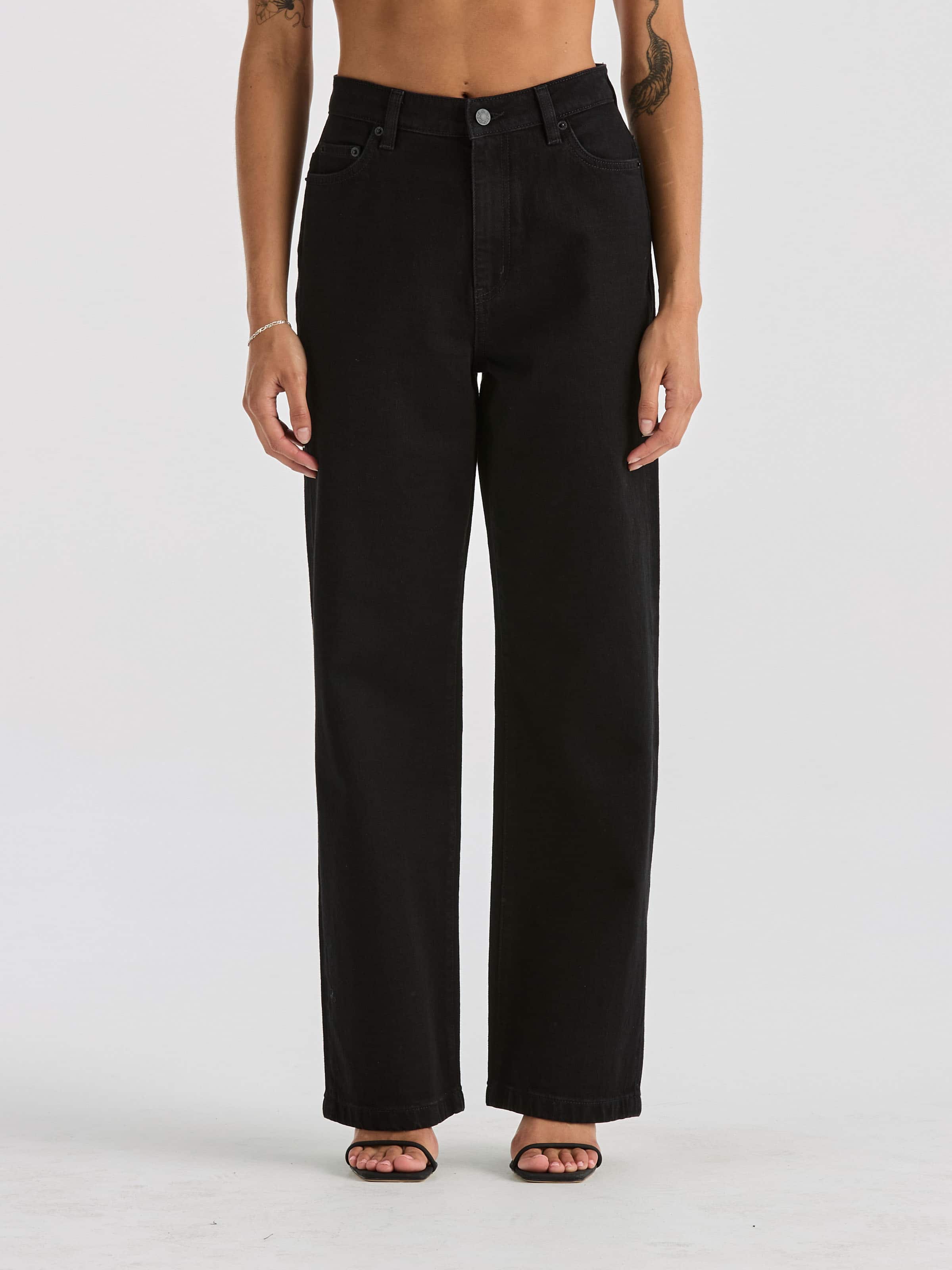 Hi Wide Jean In Washed Black Black - Just Jeans Online