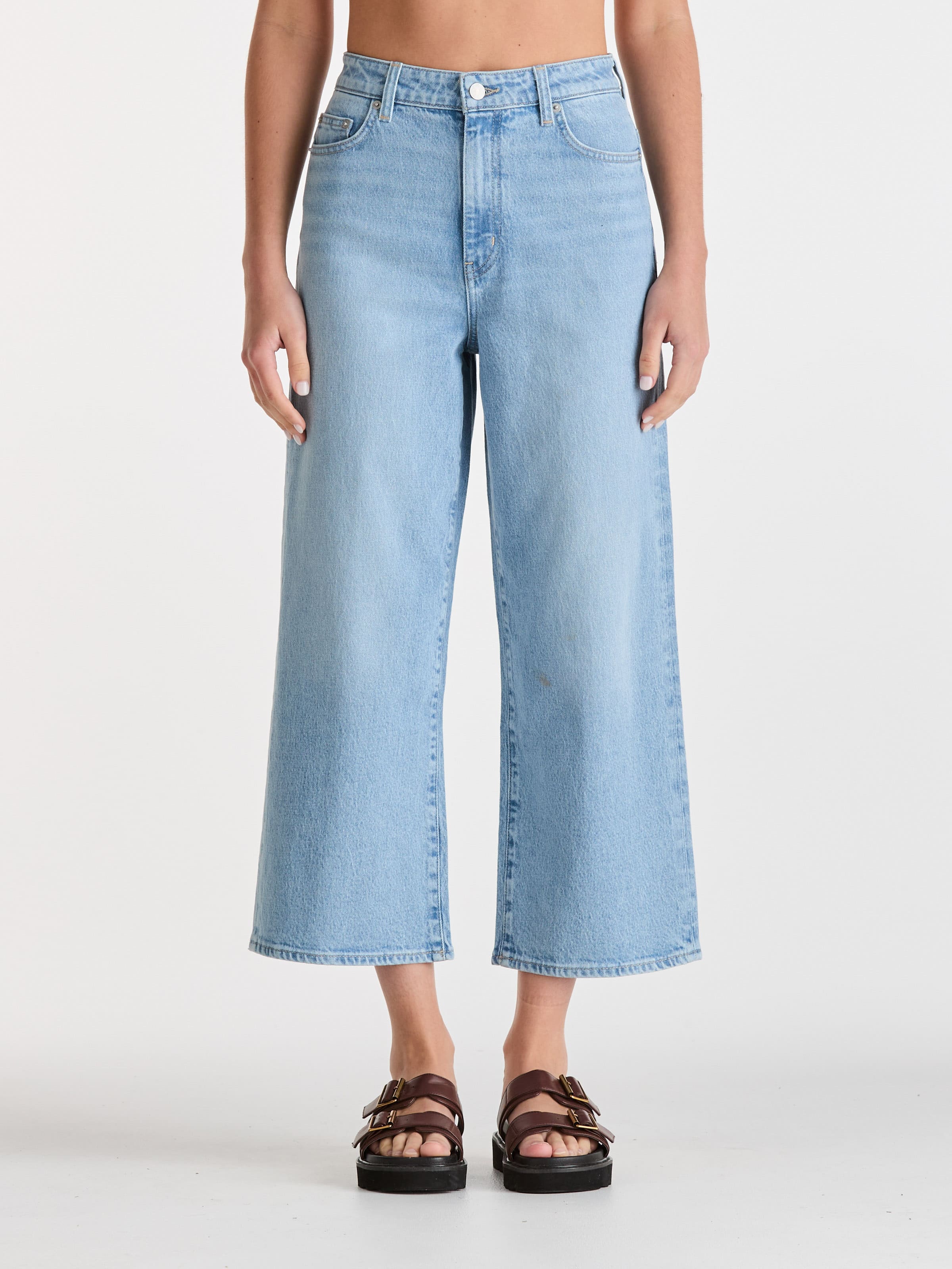 Hi Wide Crop In Mirage Blue - Just Jeans Online
