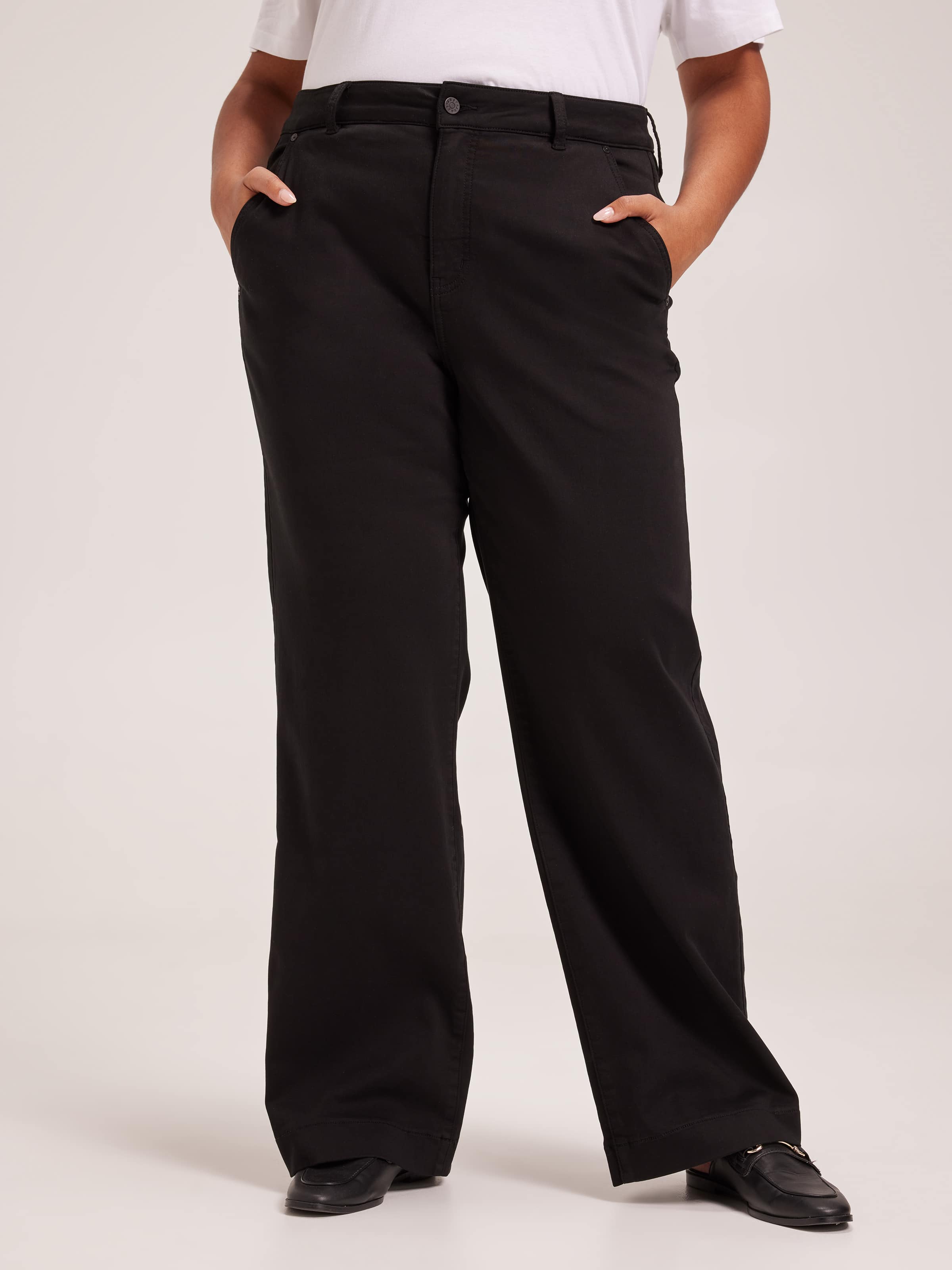 Curve Amaze High Rise Wide Leg Jean - Just Jeans Online
