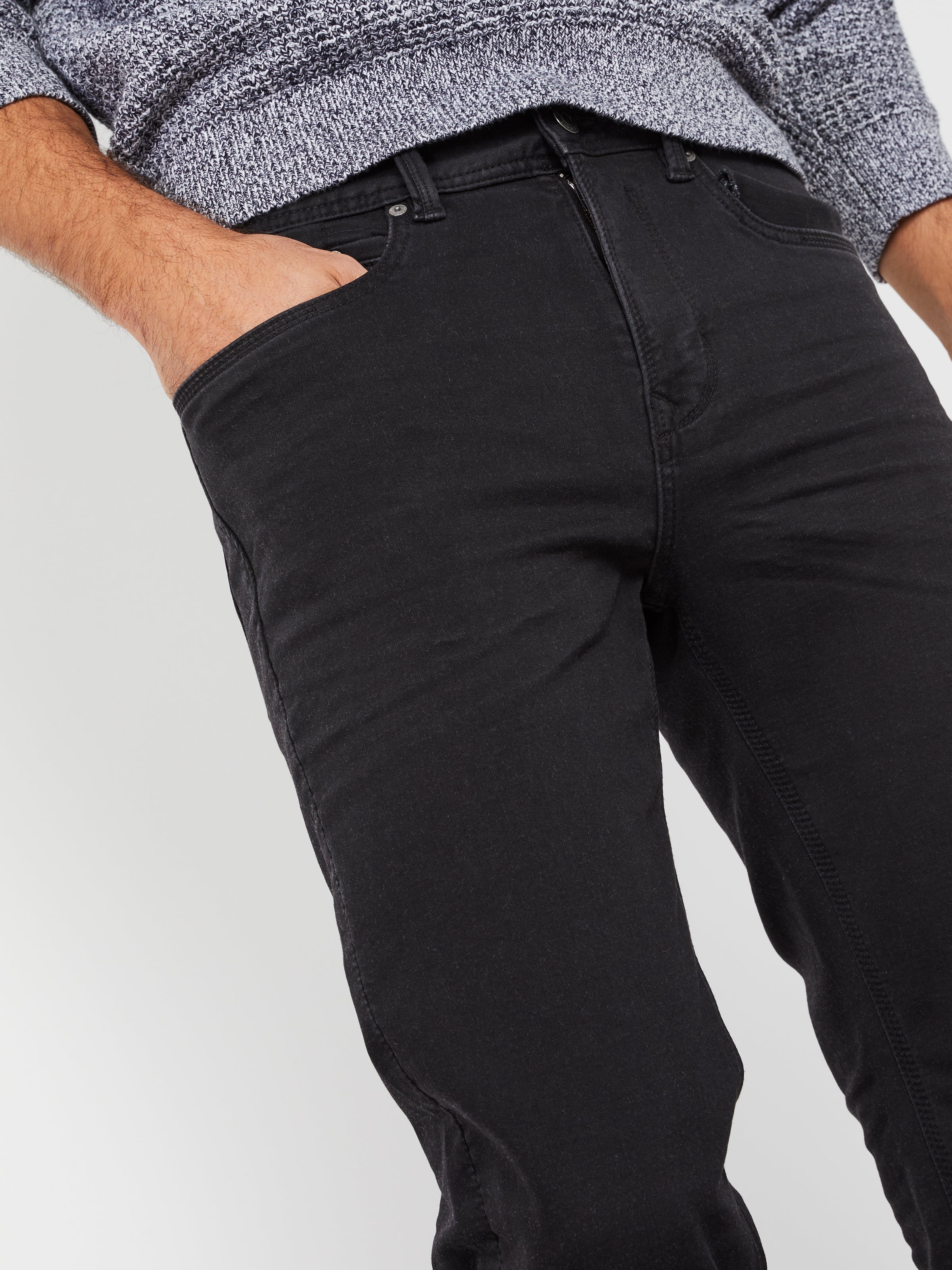 Mega Flex Regular Tapered Jean Black Universe - Just Jeans Online