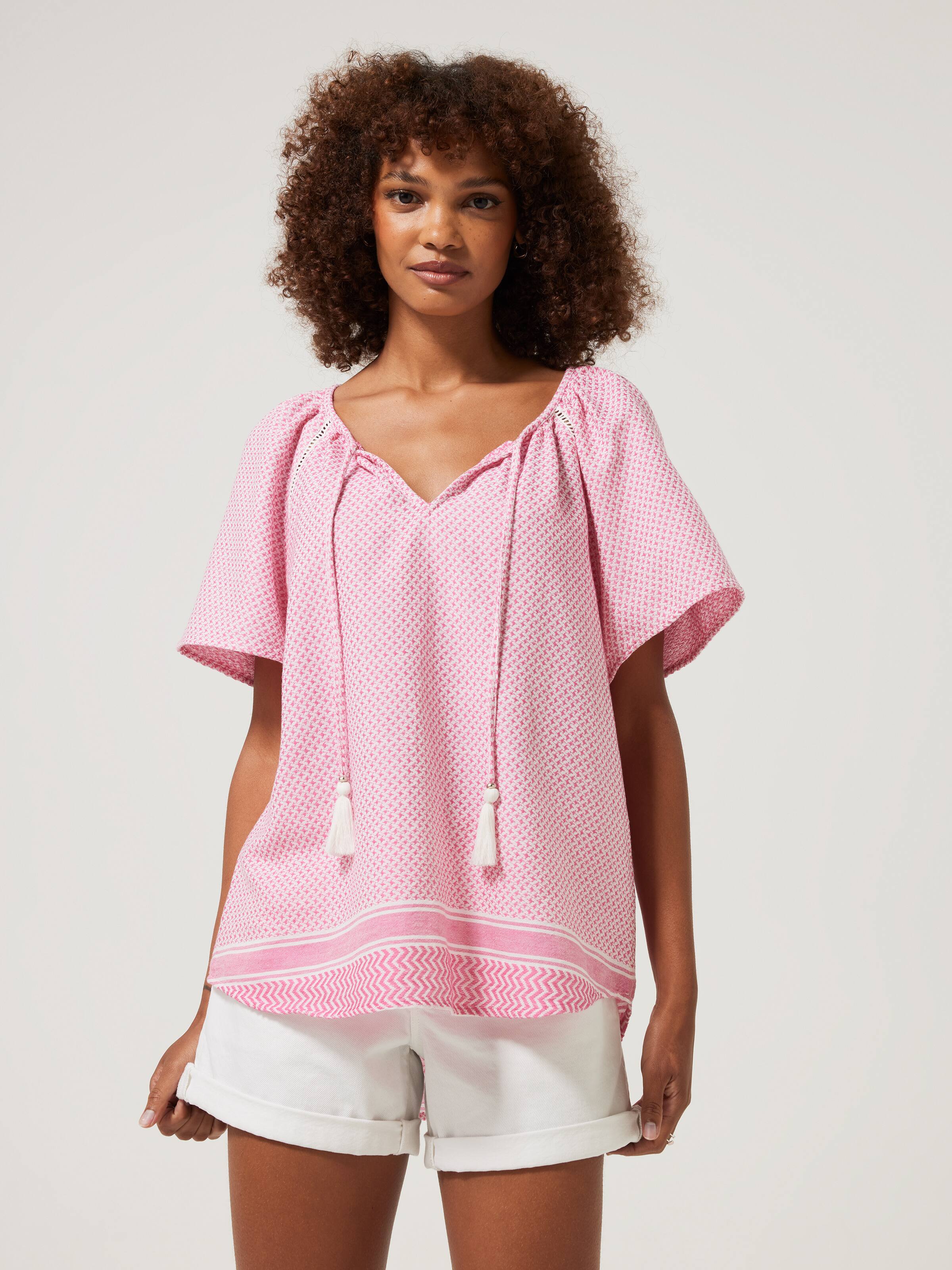 Evie V Neck Jaquard Top - Just Jeans Online